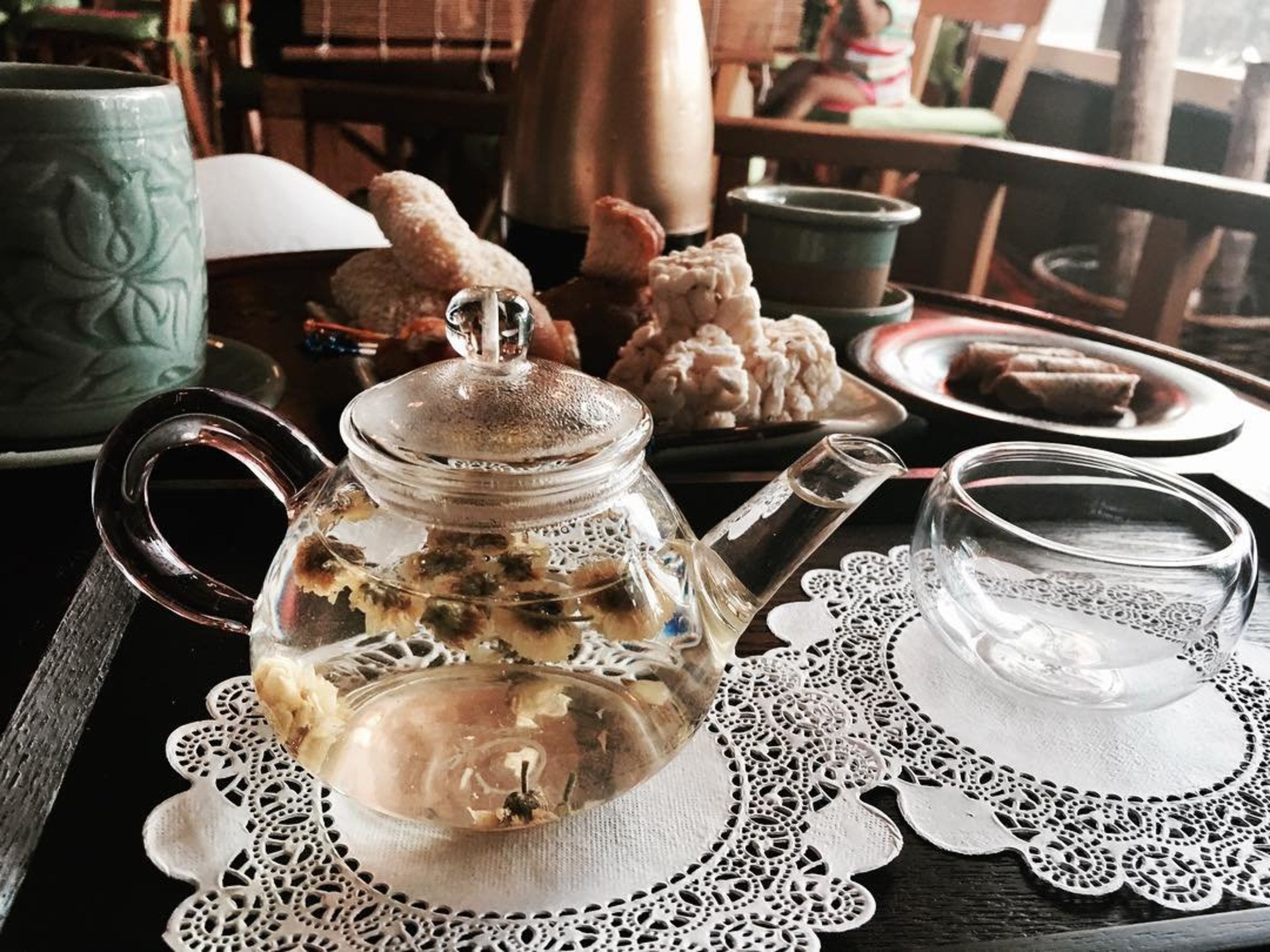 Hwa Sun Ji Tea & Coffee | Discover Los Angeles