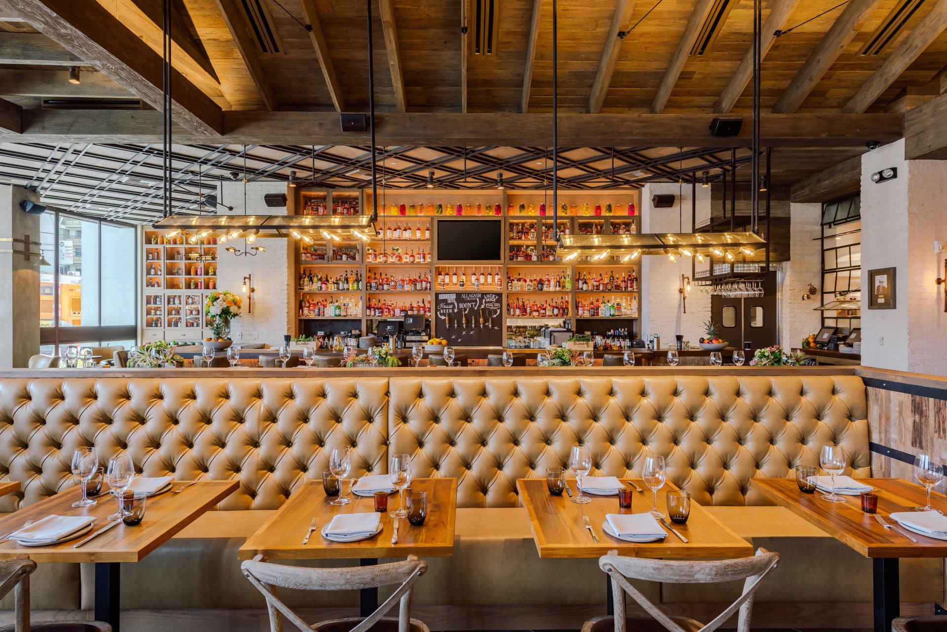 Yardbird | Discover Los Angeles