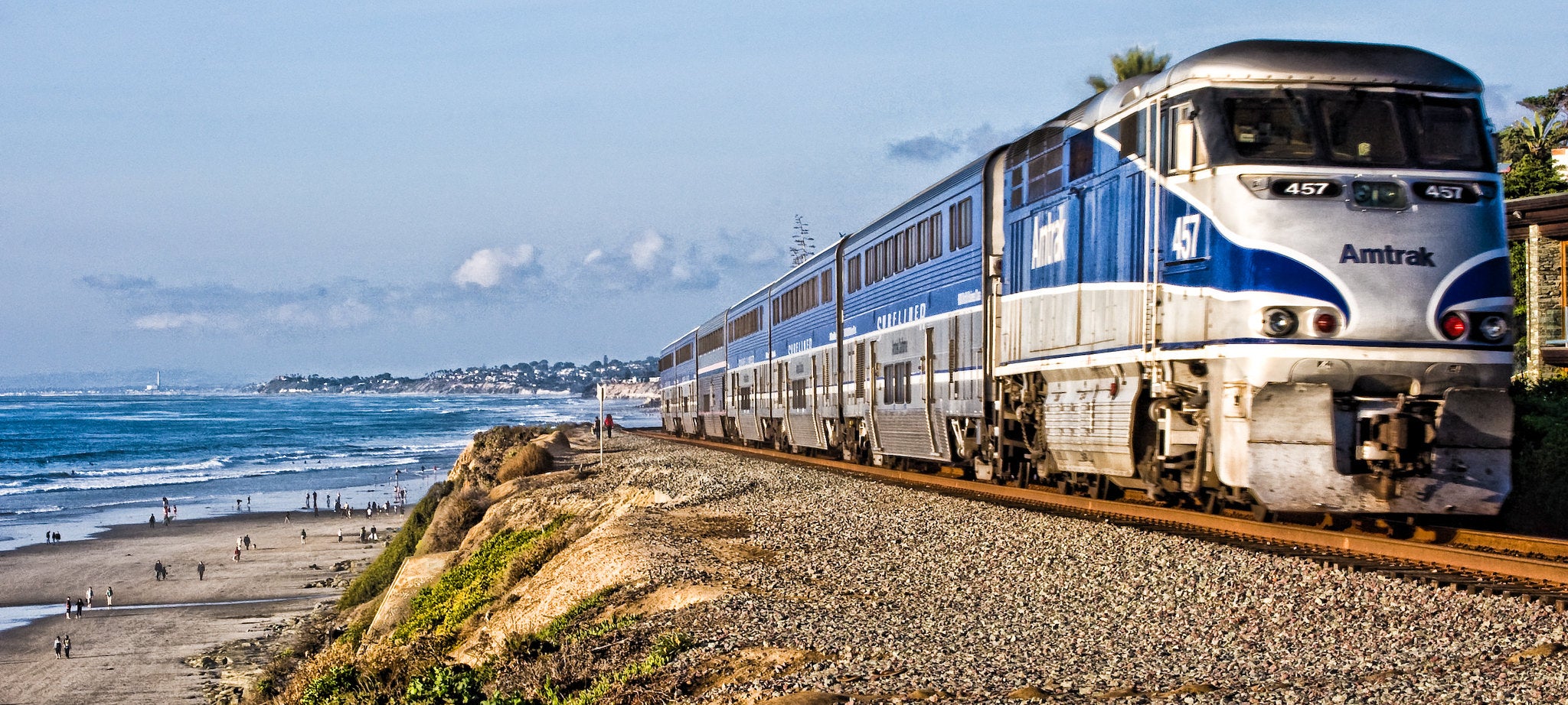 Los Angeles By Rail: Travel On Amtrak to L.A. | Discover Los Angeles