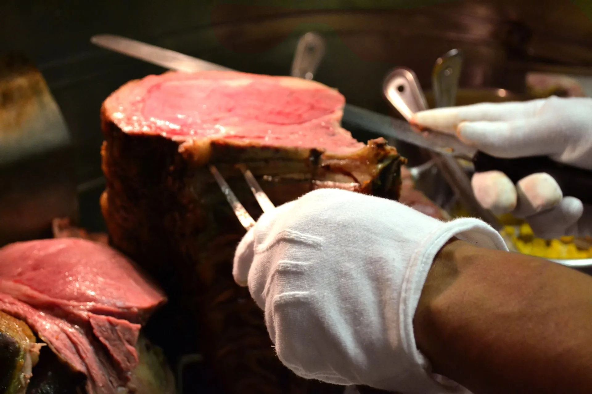 Lawry's The Prime Rib: The Story of an L.A. Icon | Discover Los Angeles